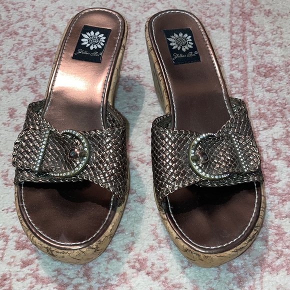 Yellow Box | Shoes | Platform Sandals | Poshmark